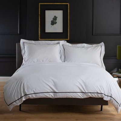 The Lyndon Company The Drake 200 Thread Count Smooth Cotton Duvet Cover ...