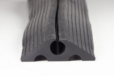 The Ramp People 2m Black Cable Ramp Heavy Duty 2000kg Capacity 20mm ...