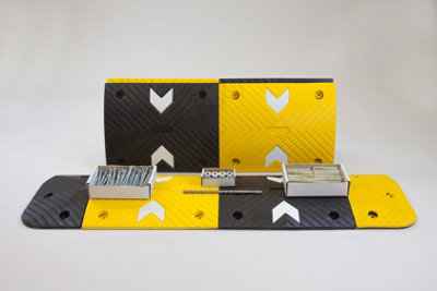 The Ramp People 3.5m Rubber Speed Ramp Kit 10mph 50mm High Includes Fixings