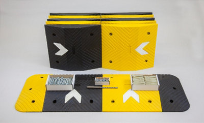 The Ramp People 6.5m Rubber Speed Bump Kit 5mph 75mm High Includes Fixings