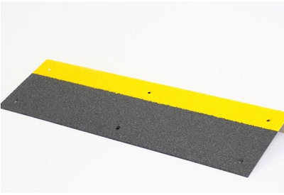 The Ramp People Anti-slip Stair Tread Nosing Steel Grit Surface Black ...