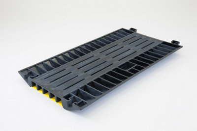 The Ramp People Heavy Duty Cable Protector 5 Channel 31 x 44mm ...