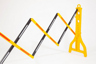 Buy The Ramp People Plastic Expandable Safety Barrier Black & Yellow ...