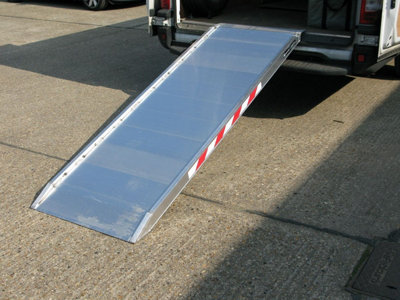 The Ramp People Premium Viper Van Ramp 2400mm x 1000mm x 1000kg ...