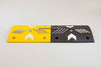 The Ramp People Rubber Speed Bumps Kit 1.5m/50mm High