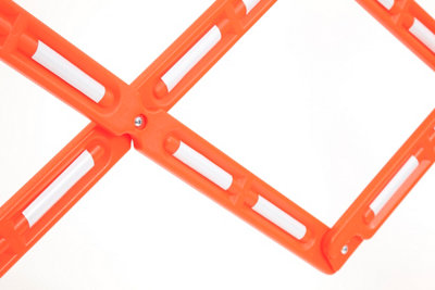 The Ramp People Water Barrier - Red Plastic Expandable Barrier - Expand ...