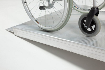 The Ramp People Wheelchair Ramp with Handrails 4ft Aluminium 350kg ...