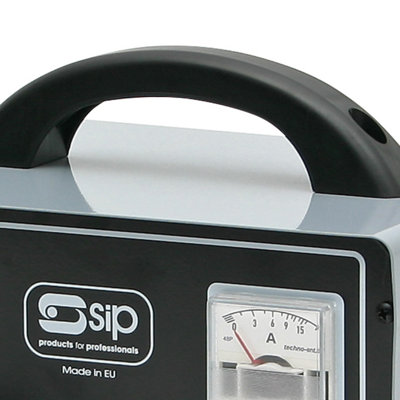 The SIP 12V / 24V Portable Jump Starter Chargestar P32 Battery Charger