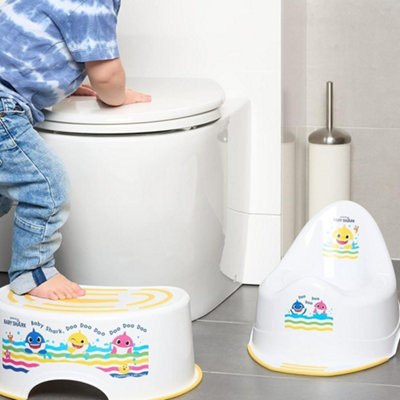 Tiny to Tots Baby Shark Toilet Training Bundle