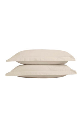 TLC 5 Star 240TC Oxford Pillowcase Cream | DIY at B&Q