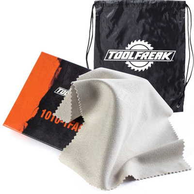 ToolFreak Anti Fog Cloth Set Includes Drawstring Bag | DIY at B&Q