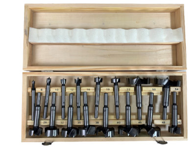 TOOLZONE 16 PIECE FORSTNER BIT SET IN WOOD BOX