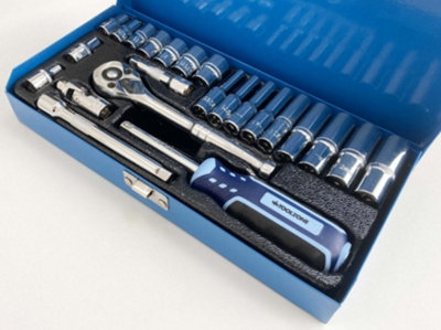 Toolzone 24 piece 1/4 inch CRV polished socket set