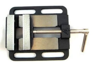 TOOLZONE 4 INCH DRILL PRESS VICE.