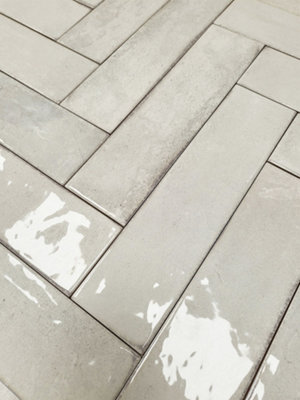 Top Ceramics White Grey pattern Gloss Metro Ceramic Wall Tile Flat ...
