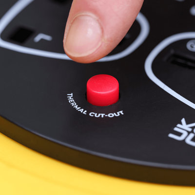 TOUGH MASTER Cable Reel 230-240V 4 Socket UK Extension Lead with ...