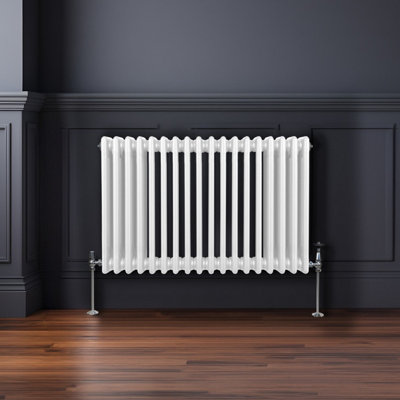 Traditional 3 Column Radiator - 600 x 832 mm - White | DIY at B&Q