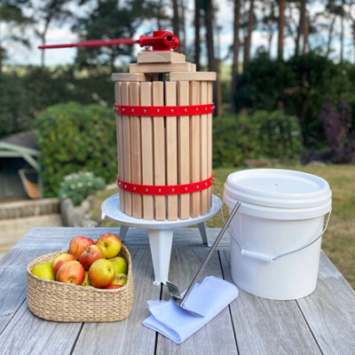Traditional Fruit and Apple Press (18 Litre) with Straining Bag and ...