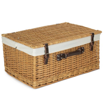 Traditional Lined Wicker Hamper Basket