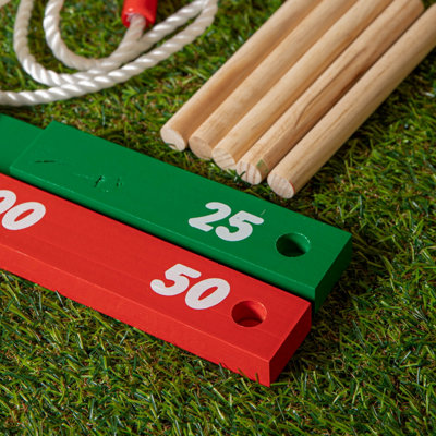 Traditional Outdoor Wooden Garden Quoits Game