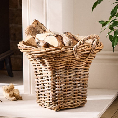Traditional Style Wicker Large Fluted Fireplace Log Storage Basket