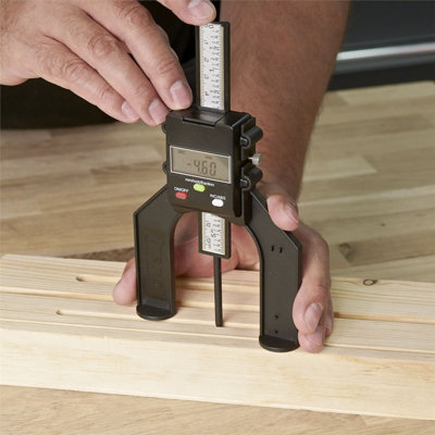 Trend GAUGE/D60 Router Digital Depth Gauge Measurer Cut Depth Checker 60mm