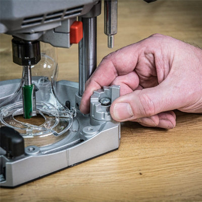 Trend T8ELK 110V 1/2in Trade Router 80mm Plunge Cut 2200W + 6 Piece ...