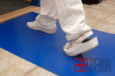 Trio Plus Cleanroom Sticky Tac Mats 115x60cm - Dirt and Contamination ...