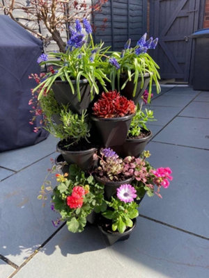 Trio Tower Planters Pack of 6 Stackable Planters in terracotta