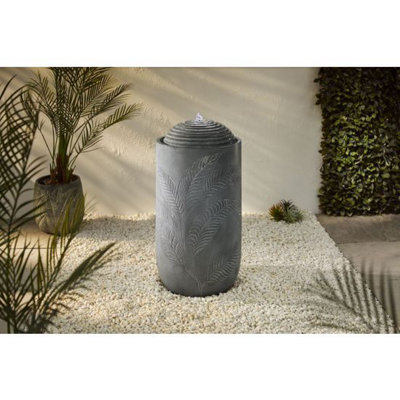 Tropical Mains Power Water Feature