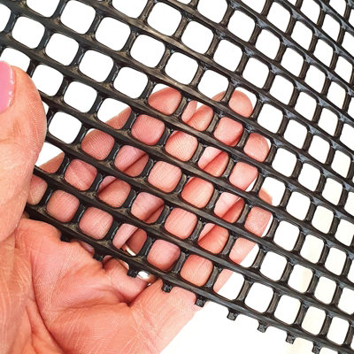 True Products 50% Heavy Duty Extruded Windbreak - 10mm Square Mesh ...