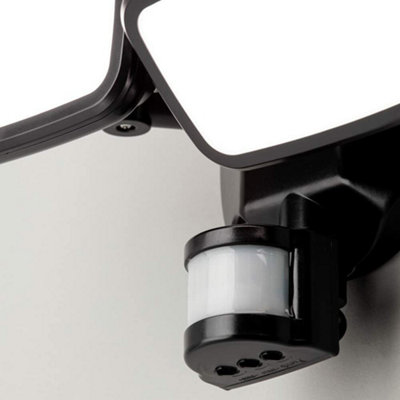 Twin Floodlight LED PIR Motion Sensor IP65 Dual-Head Adjustable Black