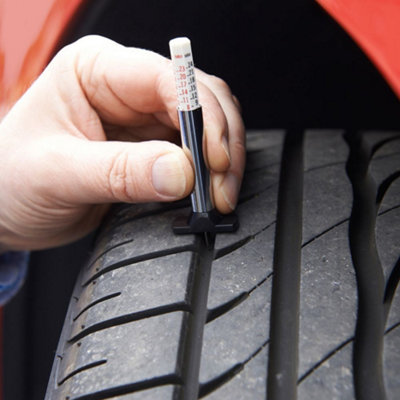 Tyre Air Pressure and Depth Gauges Tyre Safety Kit for Cars Thread ...