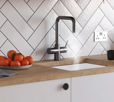 UKB 3-in-1 INSTANT BOILING WATER TAP, GUN METAL DSHAPE SPOUT