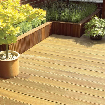 Ultimate Protection Decking Oil Natural Oak Outdoor Timber Treatment - 5L