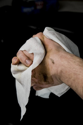 Ultragrime Multiuse Wipes - Pack of 100 Extra Large Wipes for Oil ...