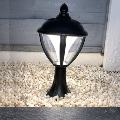 UNITED - CGC Black Lantern LED Small Post Light