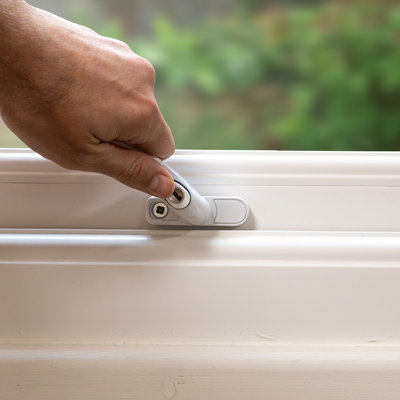 Universal Espag Inline Window Handle - White (10 Pack)