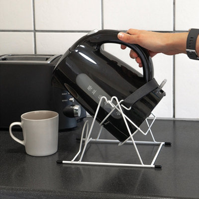 Universal Kettle Tipper for Safe and Easy Pouring - Ideal Kitchen Aid ...