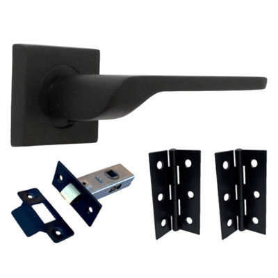 UNO-2 Door Handle Matt Black Lever on Square Rose Internal Doors ...