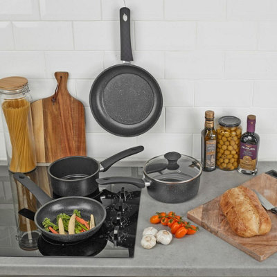 URBNCHEF 24cm Diameter 4 Piece Saucepan Frying Pans Forged Carbon ...