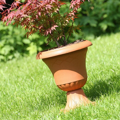 URBNLIVING 42cm Height Short Plastic Terracotta Flower Plant Pot Holder ...