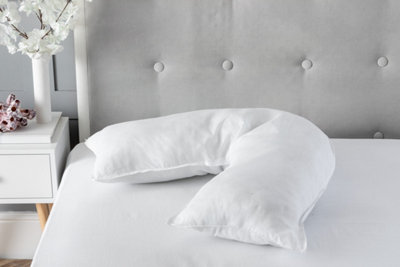 V Shape Support Pillow, Microfibre Soft Touch Cover And Hollowfibre Filling