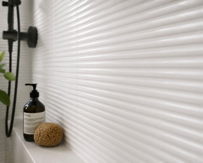 Valmere White Fluted Satin Ceramic Wall Tile (15 Pack - 3 Box - 4.05m2 ...