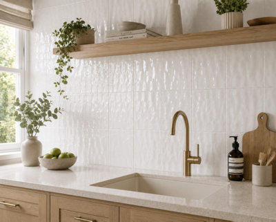 Valmere White Gloss Bumpy Ceramic Wall Tile (100 Pack - 5 Box - 5m2 ...