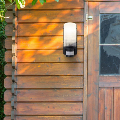 ValueLights Griffin IP44 Rated Outdoor Heavy Duty Black PIR Motion ...