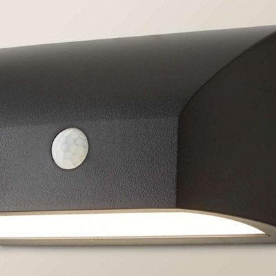 ValueLights Owen Black Downlight IP65 Integrated LED PIR Motion Sensor ...