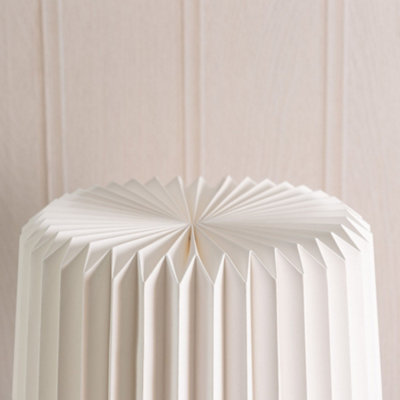 ValueLights White Origami Bedside Table Lamp with Paper Fold Pleated ...