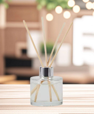 Vanilla Bean Scented Reed Diffuser Home Fragrance With Essential Oil 30ml Bottle
