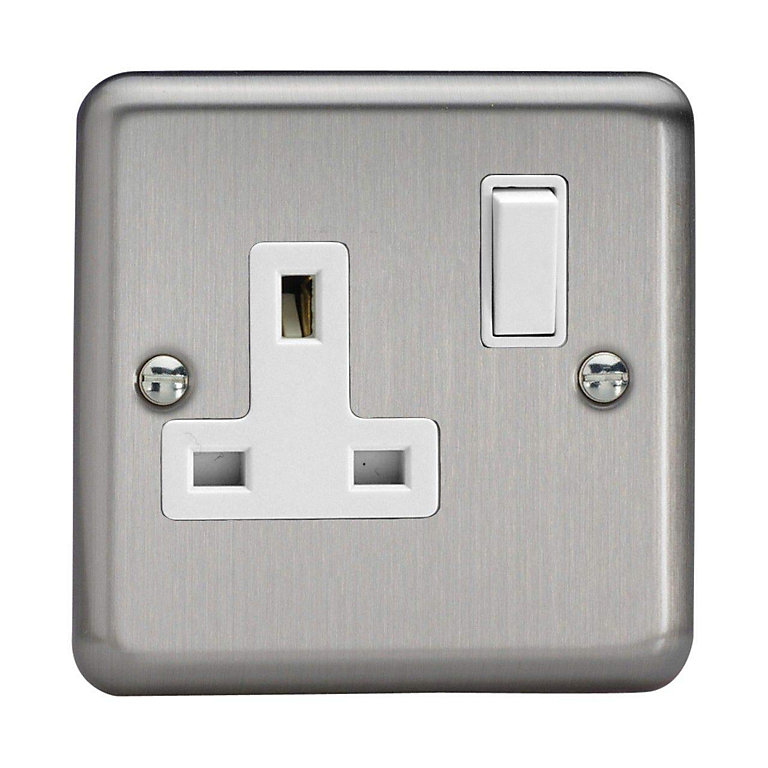 Varilight Classic Matt Chrome 1-Gang 13 Amp Switched Plug Socket White ... Varilight Classic Matt Chrome 1-Gang 13 Amp Switched Plug Socket White ...